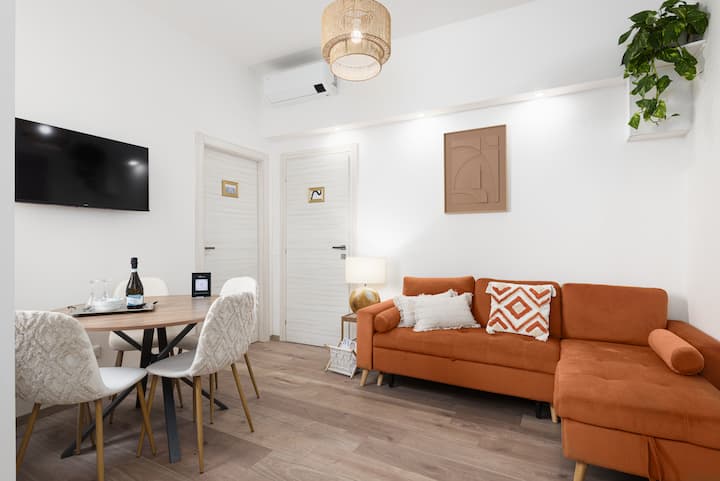 Zen Island Downtown Florence, New Apartment For 6 - Florencia