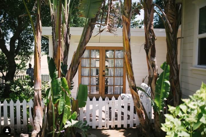 Cozy Cottage At The Flying Caballos Ranch - San Luis Obispo, CA
