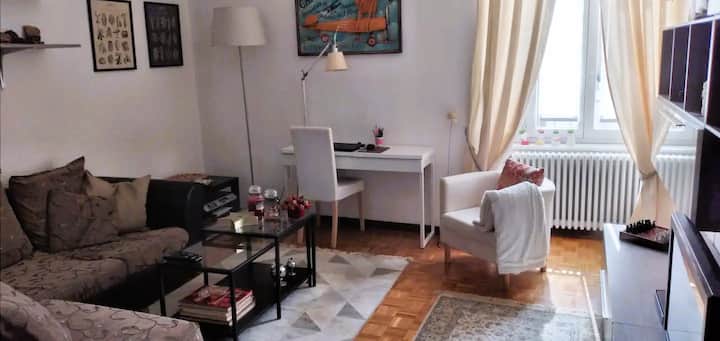 Cozy Apartment With Free Parking - Casa Del Borgo - Como
