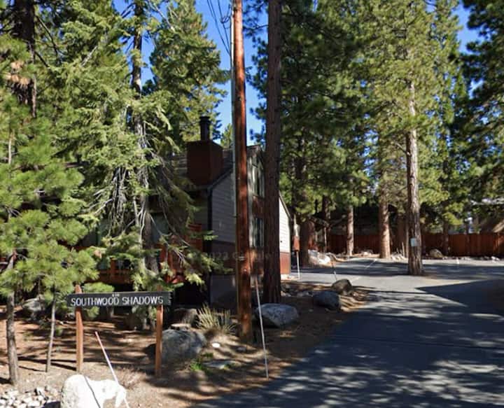 Modern Incline Village Cabin Unit - Incline Village