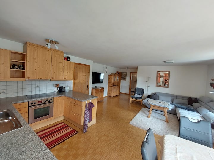 Ferienhof Pua In Sent - Obergeschoss
3 1/2 Zi-whg. - Scuol