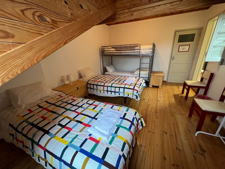 Family Room With A Private Bathroom - トマル