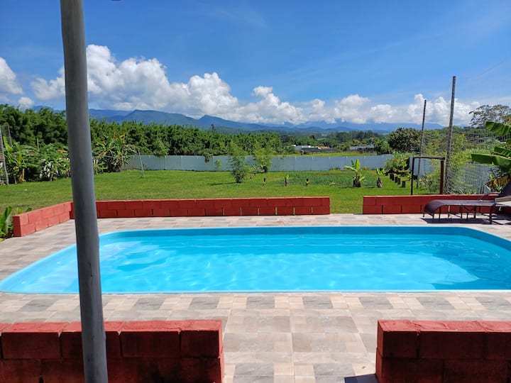 Chácara Arizona Com Piscina Em Pindamonhangaba - Pindamonhangaba