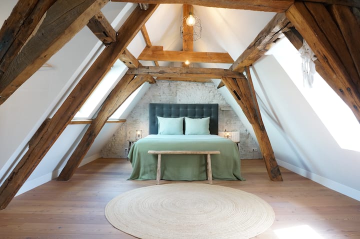 Charming Duplex With Breathtaking Views + Terrace - Antwerp