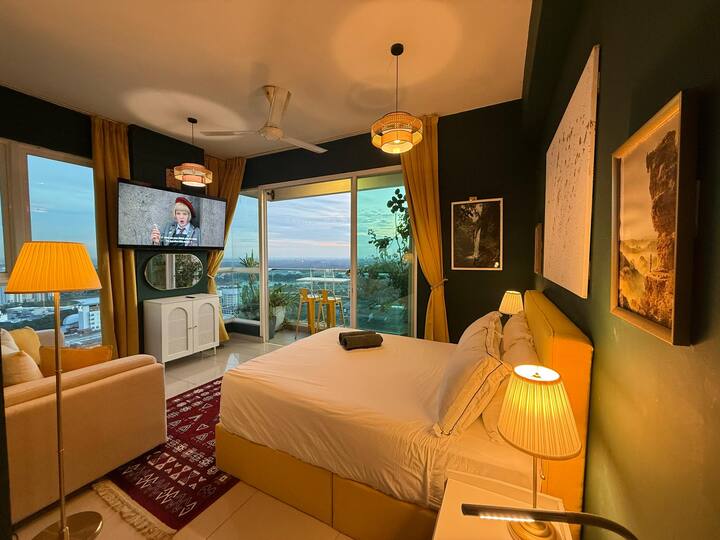 Privacy/netflix/fast Wifi/ Luxury Bed/city Center - Cyberjaya