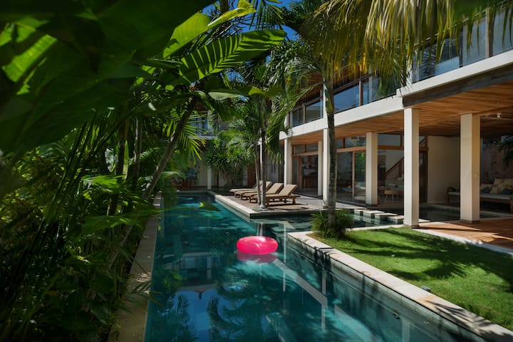 Bali Kali Kubu—lush 3br Ocean-view Retreat - Uluwatu