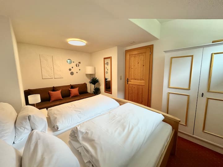 Zentral+ruhig - S´sportlich #10 Schollberg - Saint Anton am Arlberg