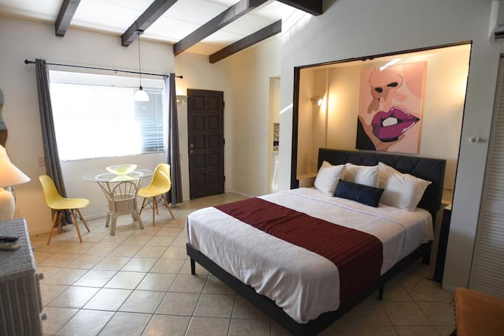 23 - Studio Suite W/ Kitchen - Palm Springs, CA