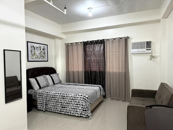 ★ Unit 7 Cozy Bedroom ★ Sleeps 2-6 | City Center -