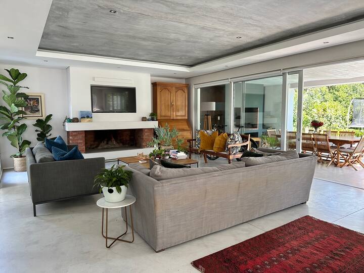 Family Home In Mostertsdrift - Kylemore
