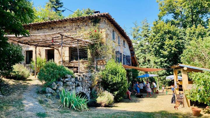 Maison à La Campagne Dans La Nature Ardéchoise - Ardèche