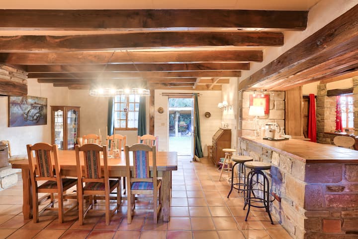 Chaleureusement Bretonne Et Familiale - Redon