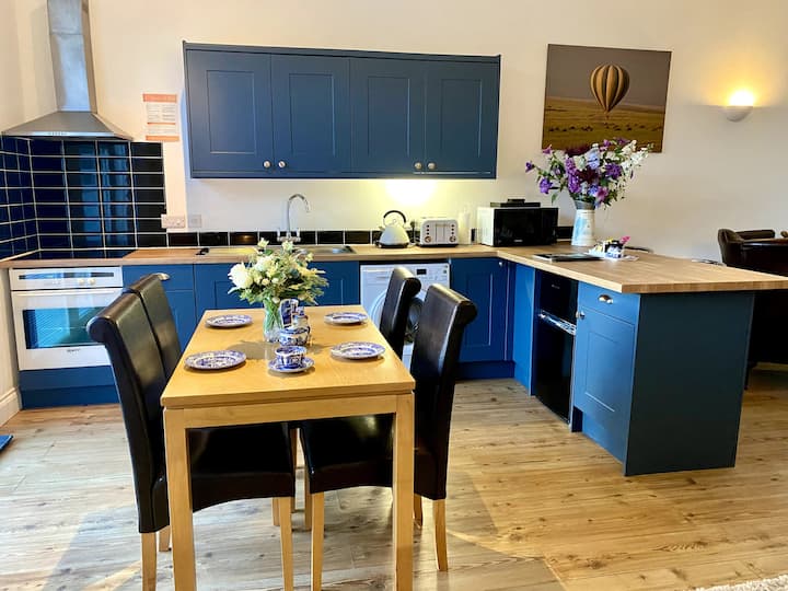 Buzzard View Lovely Farm Stay In The New Forest - Brockenhurst