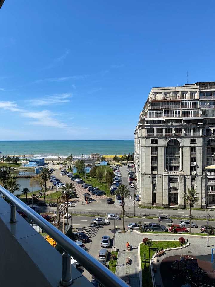 Sea View Apartment - Batumi