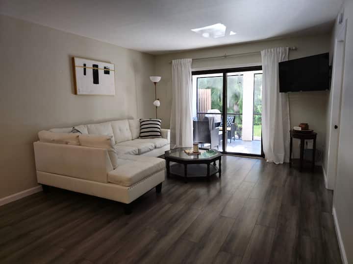 Cozy Apt 2b 2br 1st Floor Heat Pool 6min To Beach - Bonita Springs, FL