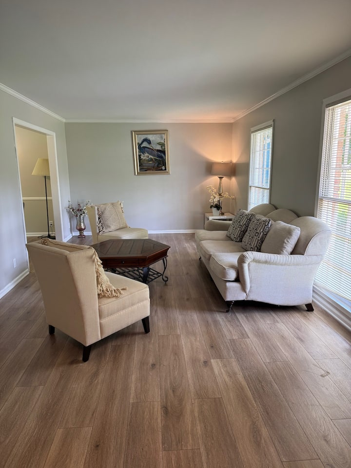 Amazing Split Level House In Stone Mountain - Stone Mountain, GA