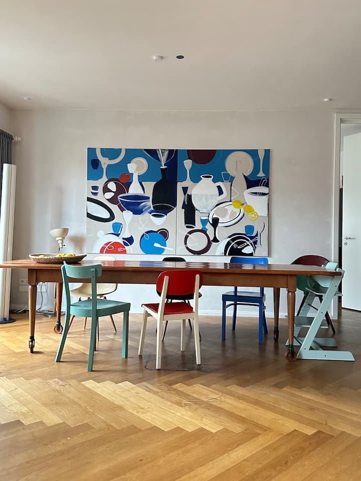 Light Flooded Architect Apartment Central Location - Düsseldorf