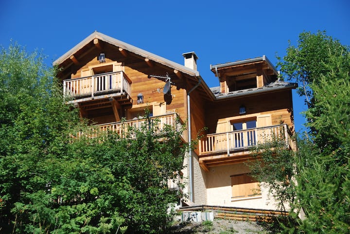 Appt Dans Magnifique Chalet Au Pied Des Randonnées - Pra-Loup