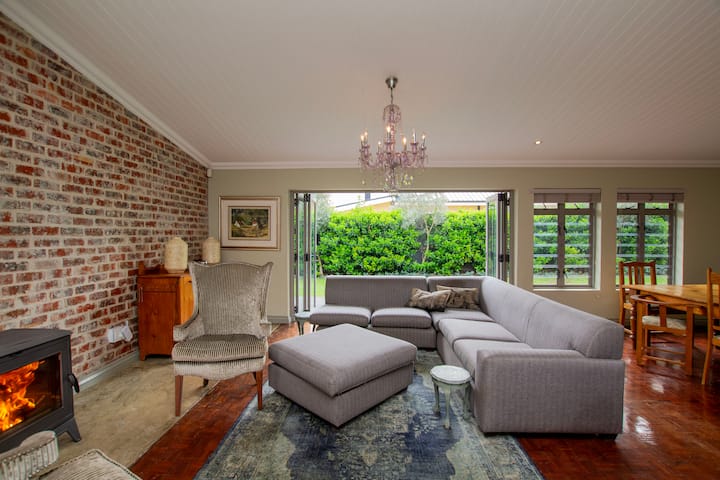 Stellenbosch Family Home - Stellenbosch