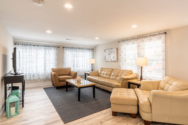 Ocean's Breeze - Fairfield, CT