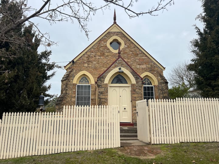 Church House Adelong - Adelong