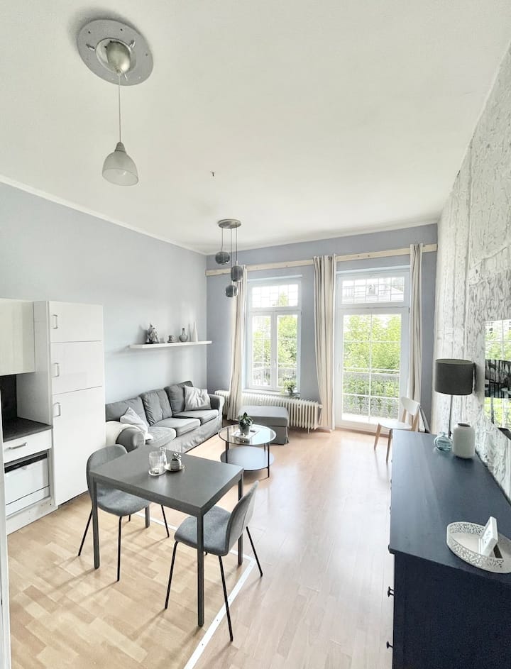 Apartment Mit 2 Zimmer, 1. Etage Links - Friedrichsdorf