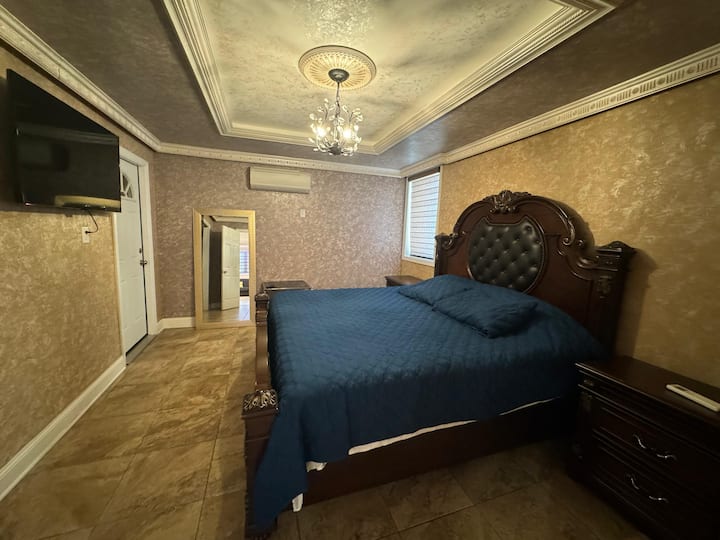 Elegant 1 Bedroom Apartment In Private Home - Brooklyn
