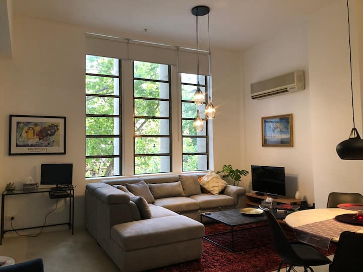 Modern Art Deco Apartment (Plus Cbd Car Park) - Melbourne