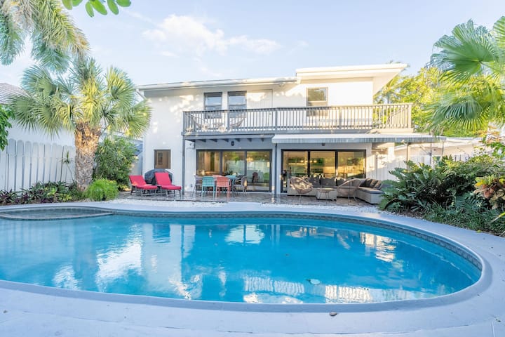 4 Bed/4,5 Bath Beach House In Fort Lauderdale - Fort Lauderdale, FL