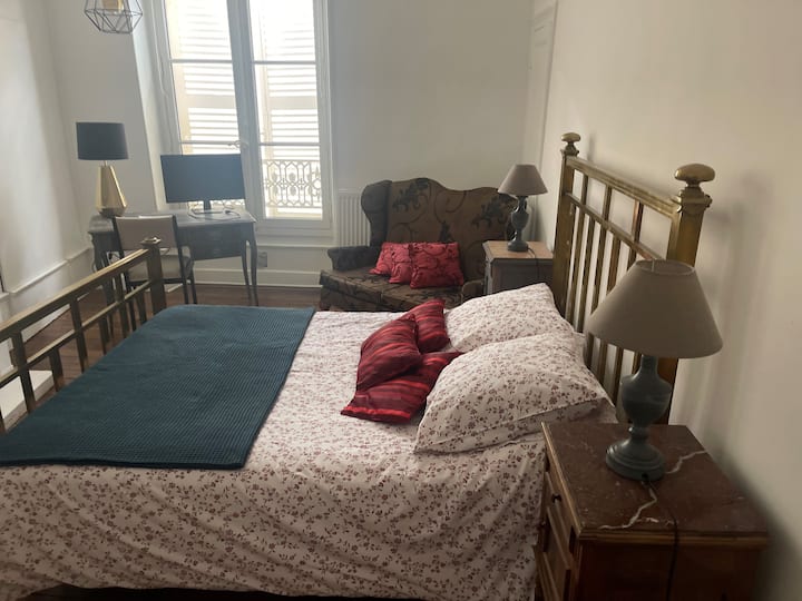 1 Chambre 1 Lit+ Petit Déjeuner Centre De Poitiers - ポアティエ