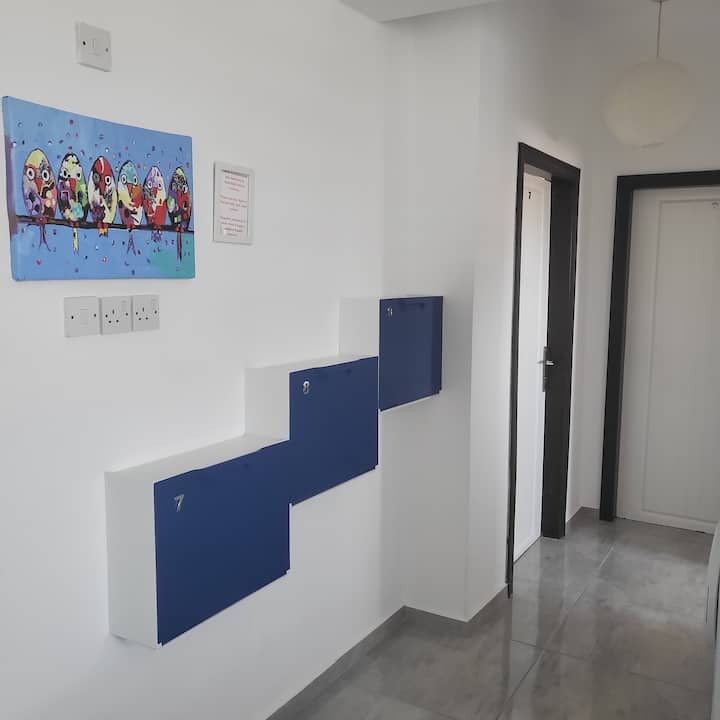 Room In Hostel, Kyrenia - Girne