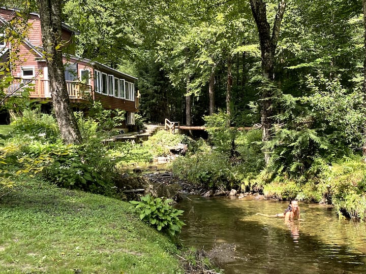 Home With Private Babbling Brook - Westminster, VT