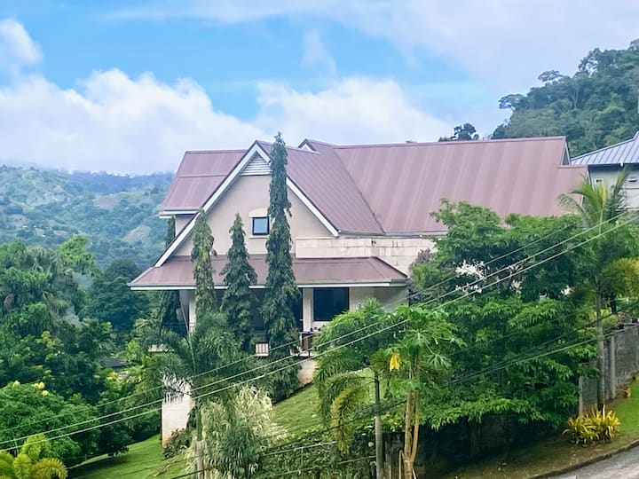 Carnival 2025 Maraval Home With A View - Port of Spain