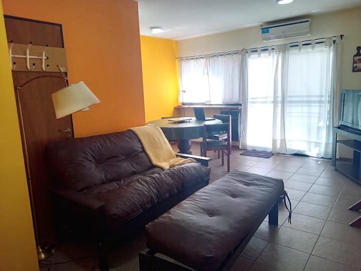Departamento Céntrico, Cerca Del Río. - Rosario