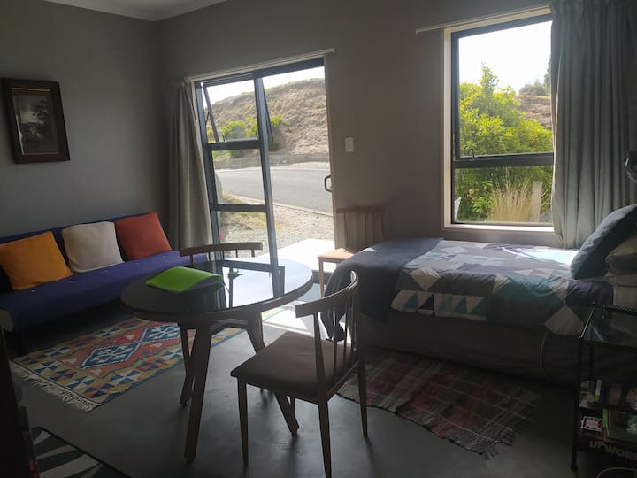 Manapouri Ridge Studio - Cleaning Fee In Price - Fiordland