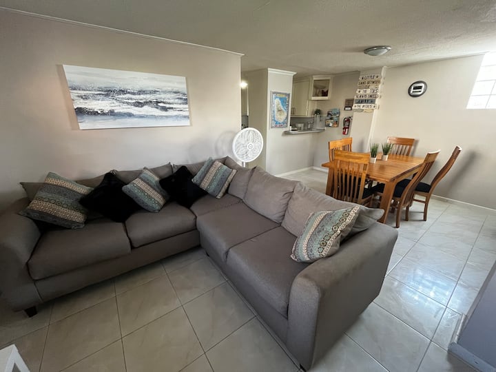 On The Beautiful West Coast. Douglas, St. Peter, Barbados - Apt A - Barbados