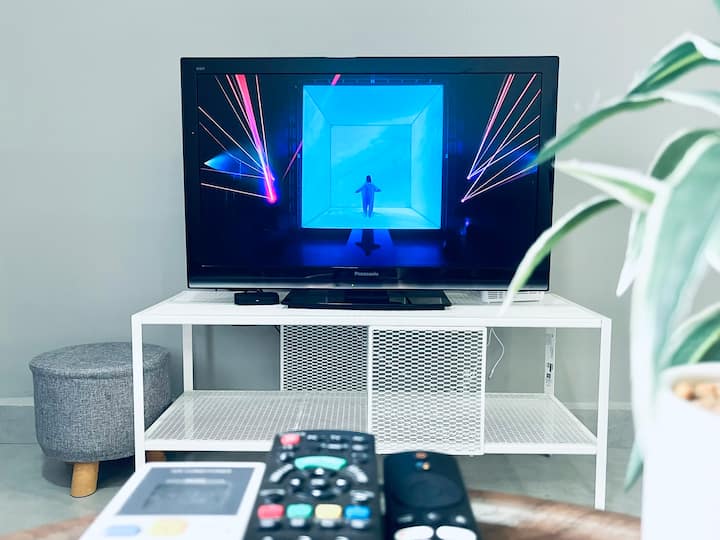 Sitback & Relax | Kanvassoho | Sanitized | Netflix - Cyberjaya