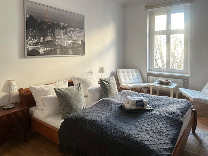 Lounge Room In The Center Of Berlin - Berlijn