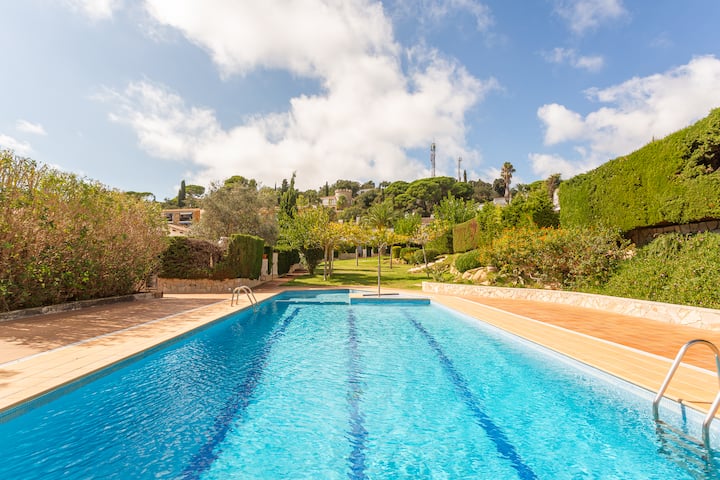 Kerstin Bruns - Casita Philipp Avec Piscine Comm. - Tossa de Mar