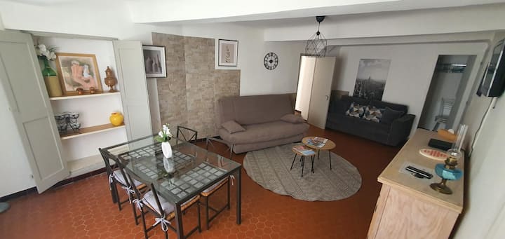 Spacieux Logement 70m² Plein Centre - Digne-les-Bains