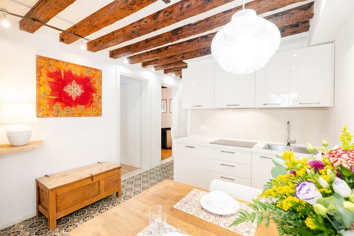 In The Heart Of Museums District – Design & Style - Venice