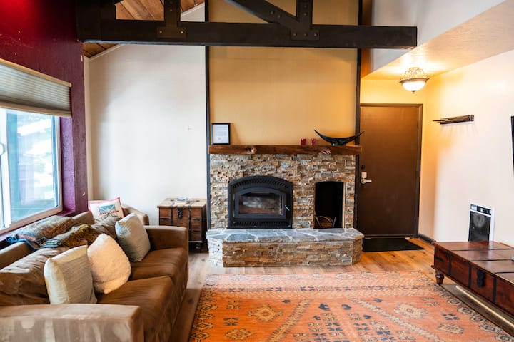 Mammoth Condo Near Village - June Lake, CA