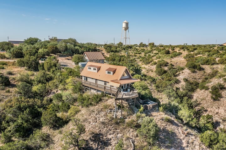 Clean Cozy Cabin, King Beds, Hottub, Palo Duro - Palo Duro Canyon State Park, Canyon