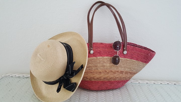 Inter-coastal Beach Life @ Barefoot - Indian Shores, FL