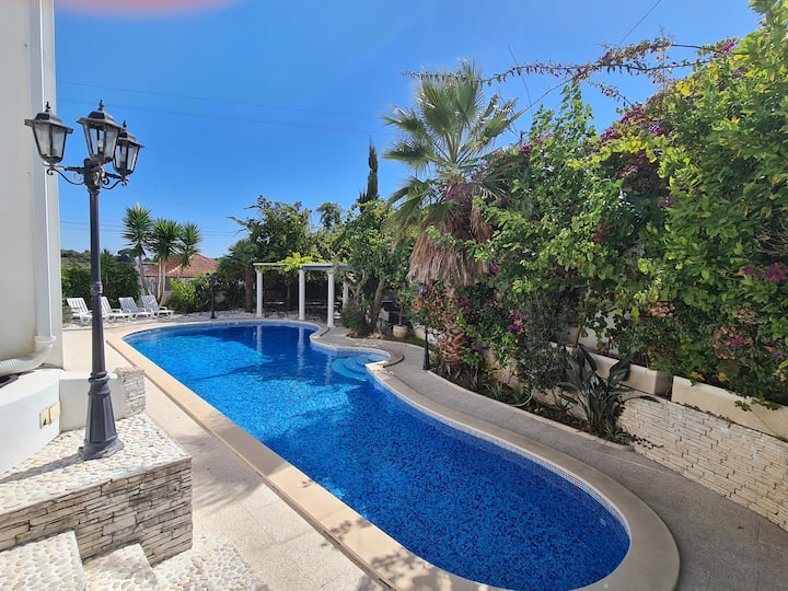 2 Bedroom Penthouse At Villa☆☆☆☆☆ (5-8guests) - Maceira
