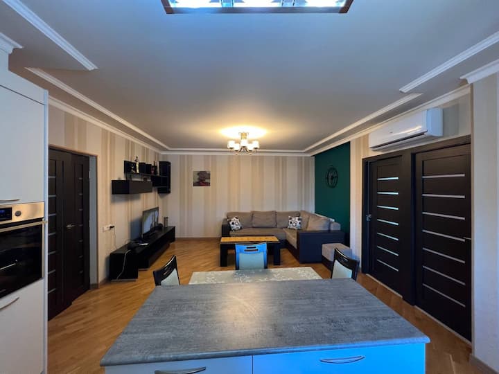 Renewed Comfortable Apartment - Ereván