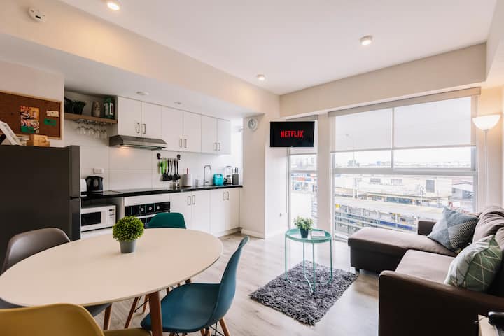 Center | 600mbps | Bus Station | Full Kitchen - Lima