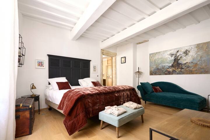 Suite Prestige Dépendance 75m² - Uzès
