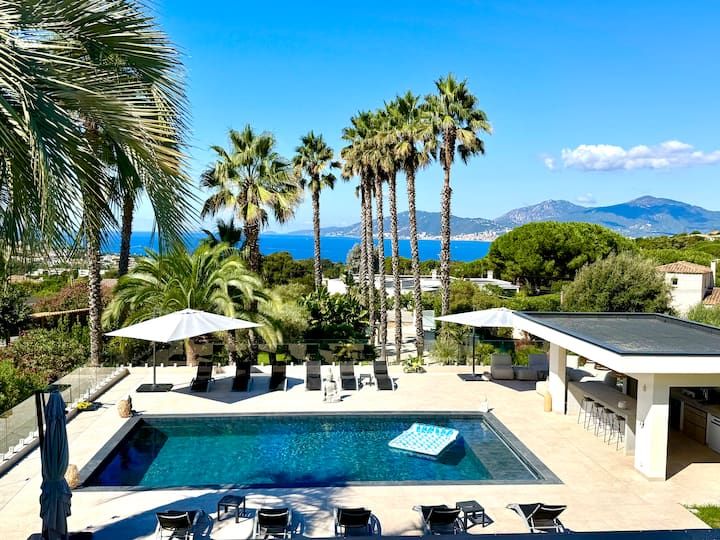 Porticcio : Splendide Domaine Vue Mer Et Piscine - Ajaccio