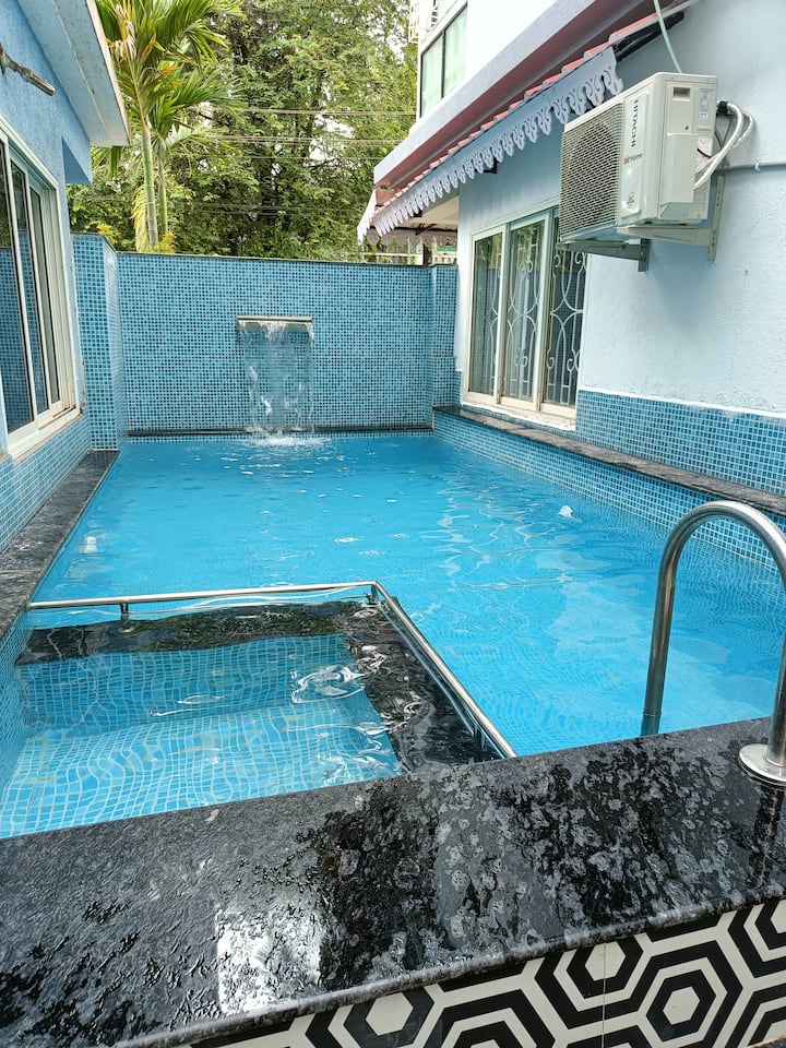 3 Bhk   Full Ac  Villa Almost Private Pool Baga - Goa